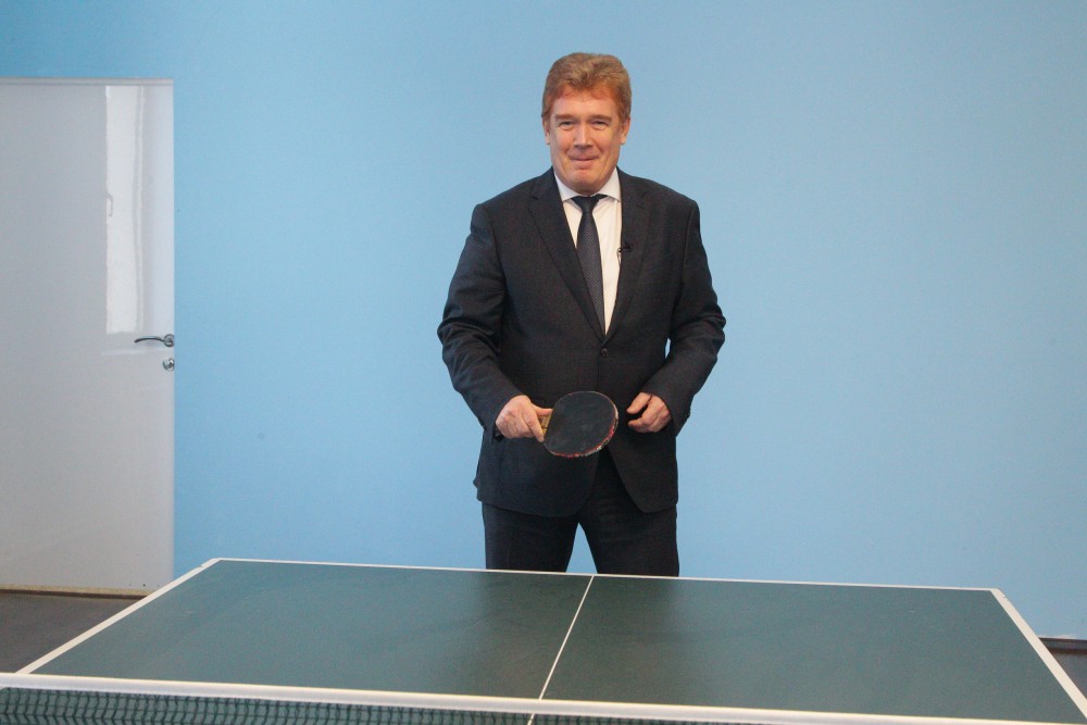 Новый зал для занятий настольным теннисом открыли в центре Челябинска